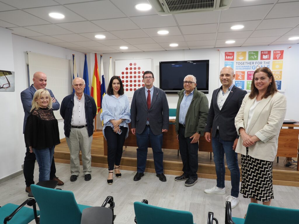 La Junta de Gobierno toma posesión, tras la renovación parcial de ... La Junta de Gobierno toma posesión, tras la renovación parcial de ...